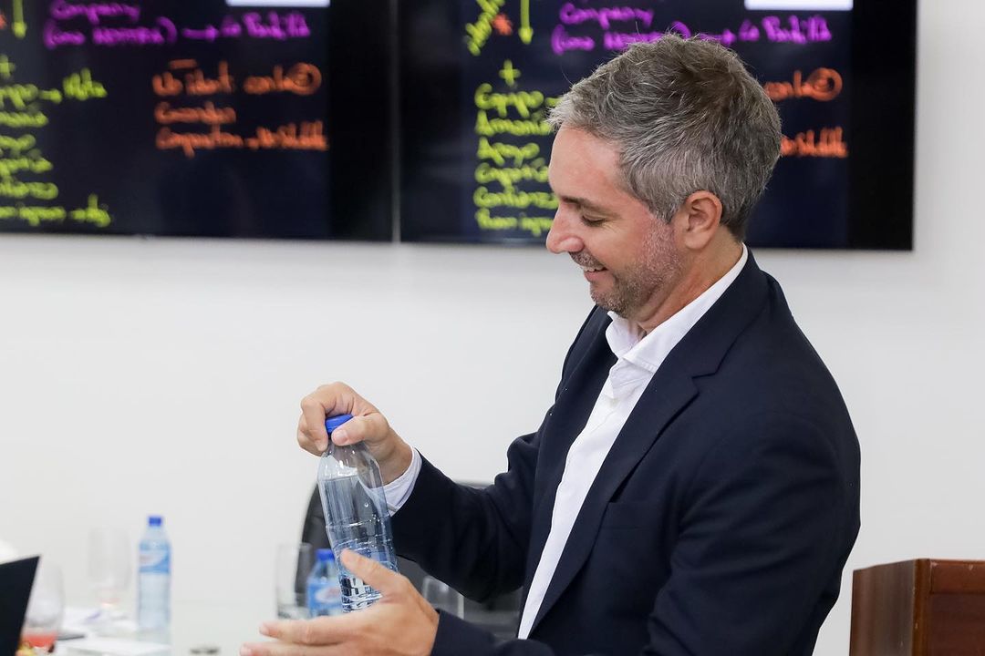 Caso de Estudio: «Engagement Organizacional» con Barna Management ...
